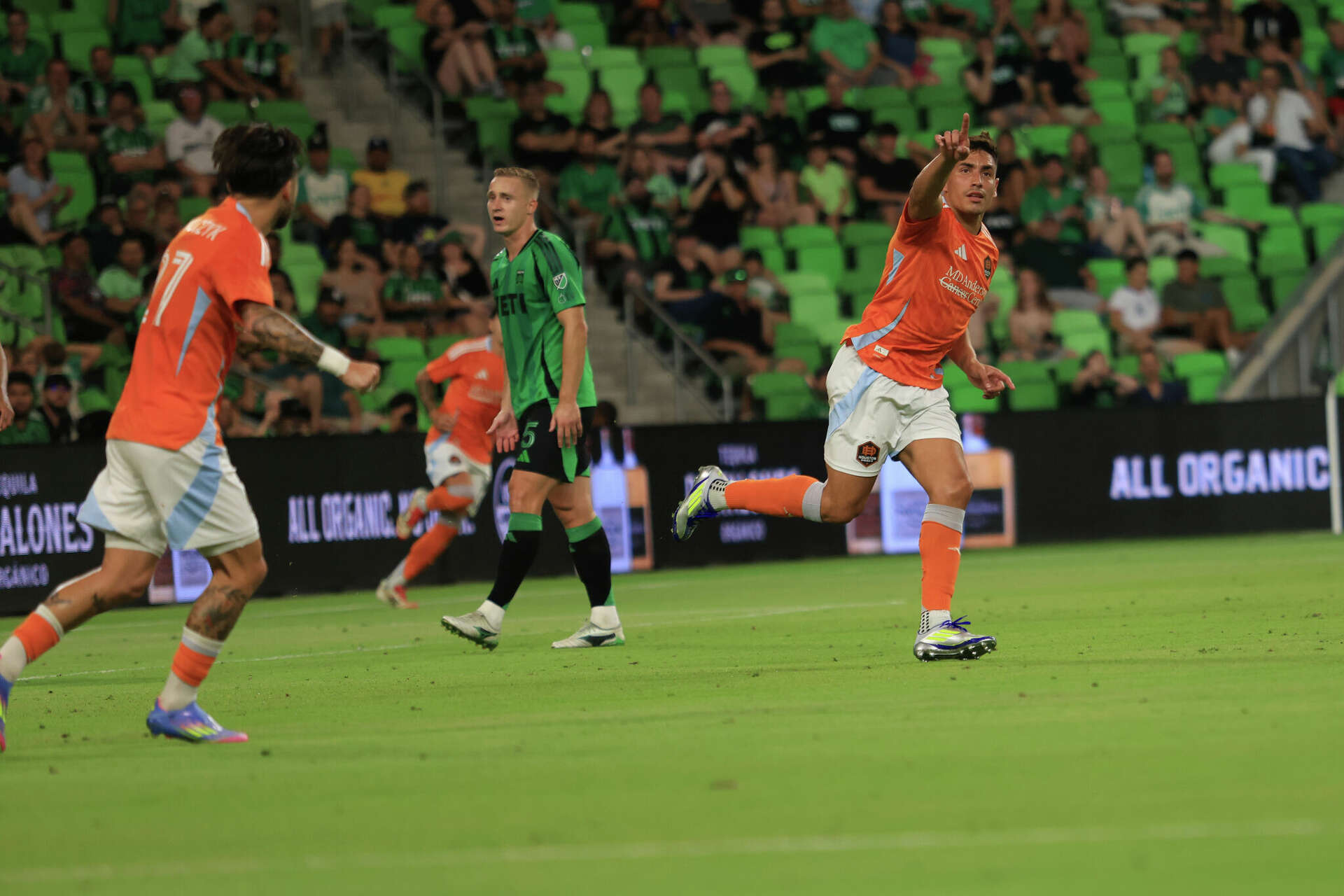 Houston Dynamo & Dash | Sports on HoustonChronicle.com