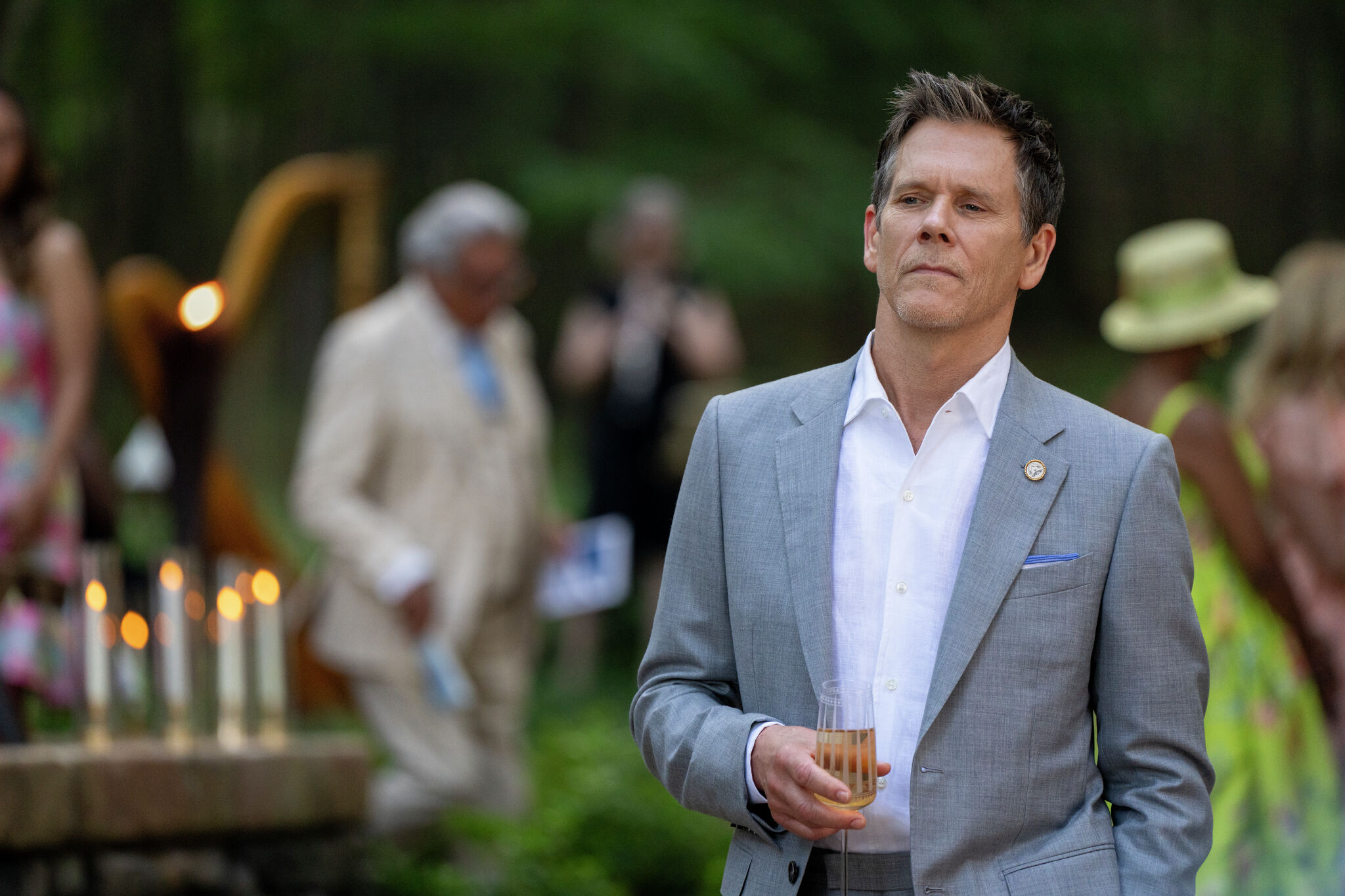 Netflix series 'Sirens' premieres with Connecticut's Kevin Bacon
