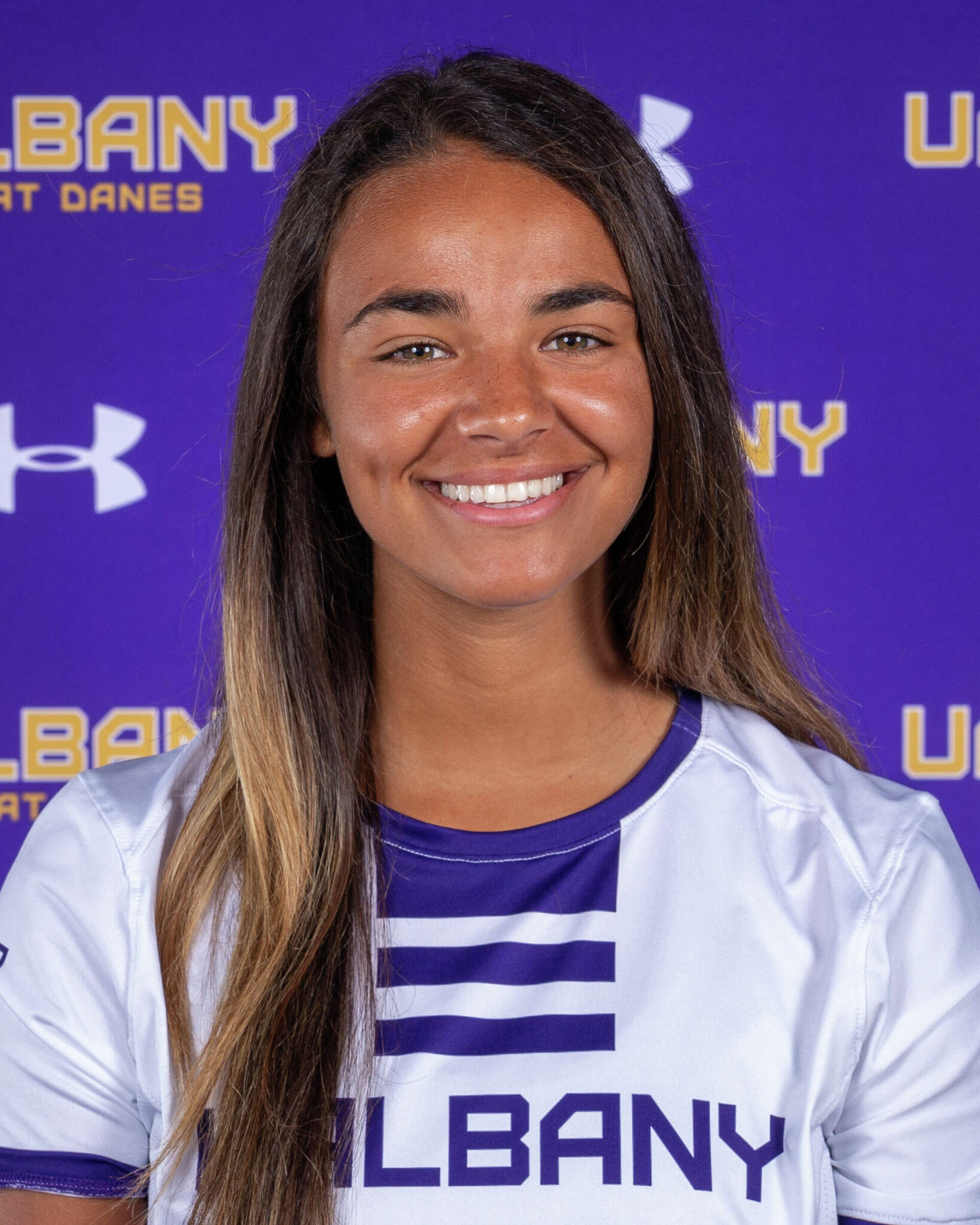 Gilgeous-Alexander honors wife, former UAlbany athlete Hailey Summers