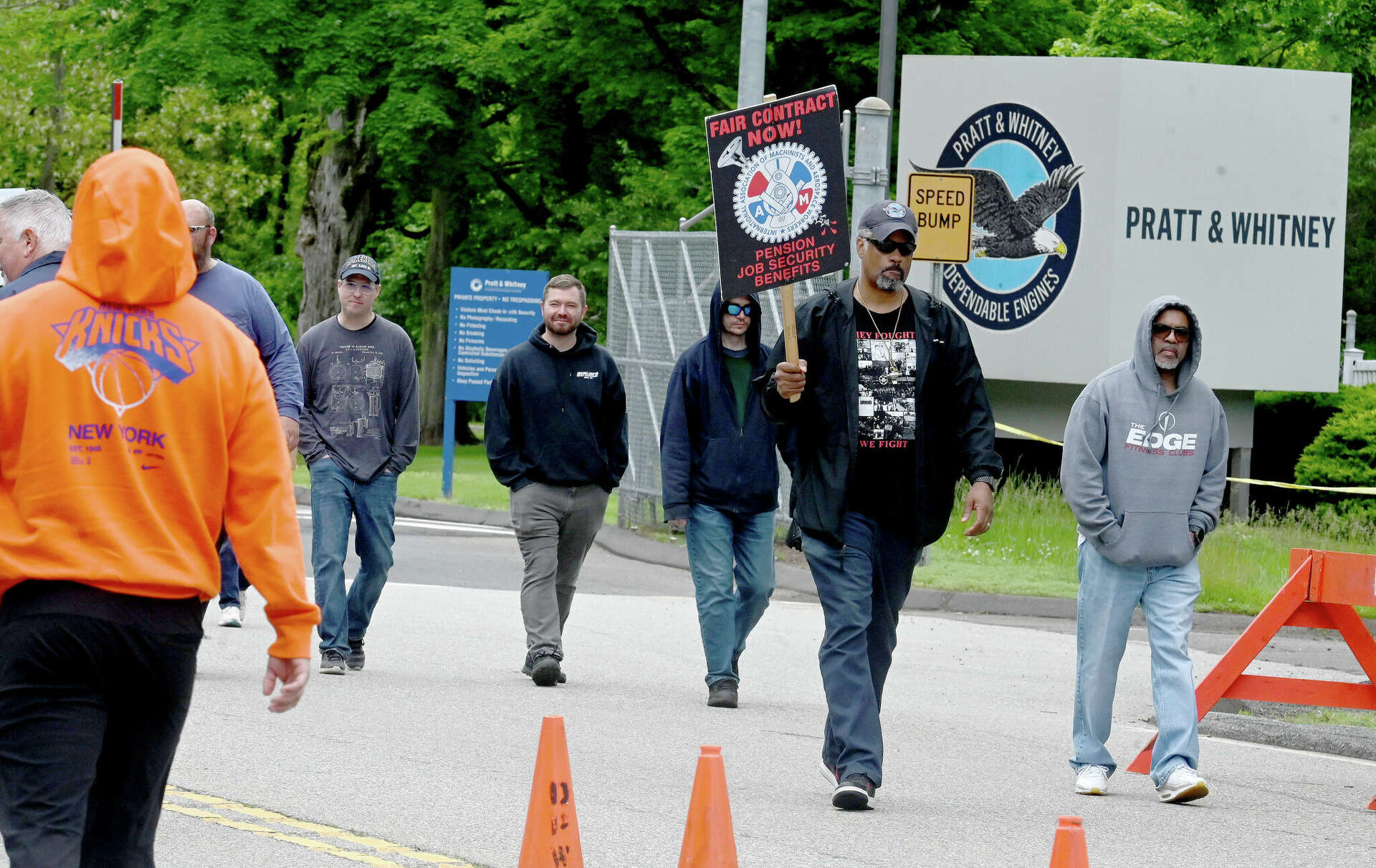 CT Pratt & Whitney strikers have new contract offer after 3 weeks