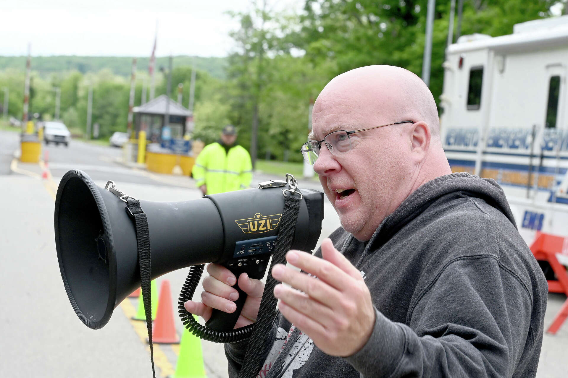 CT Pratt & Whitney strikers have new contract offer after 3 weeks