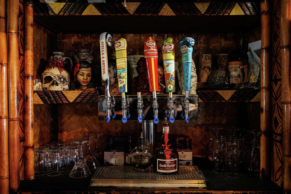 The fascinating story of Hawaii's oldest remaining Tiki bar