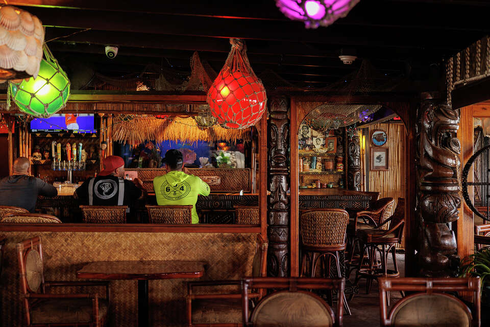 The fascinating story of Hawaii's oldest remaining Tiki bar