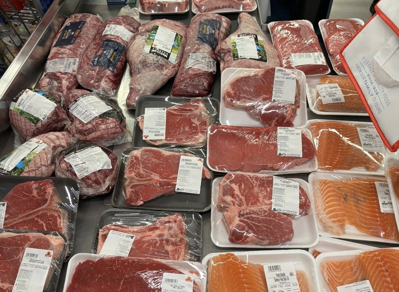 Southbury PD arrest Waterbury man in theft of meat from grocery store