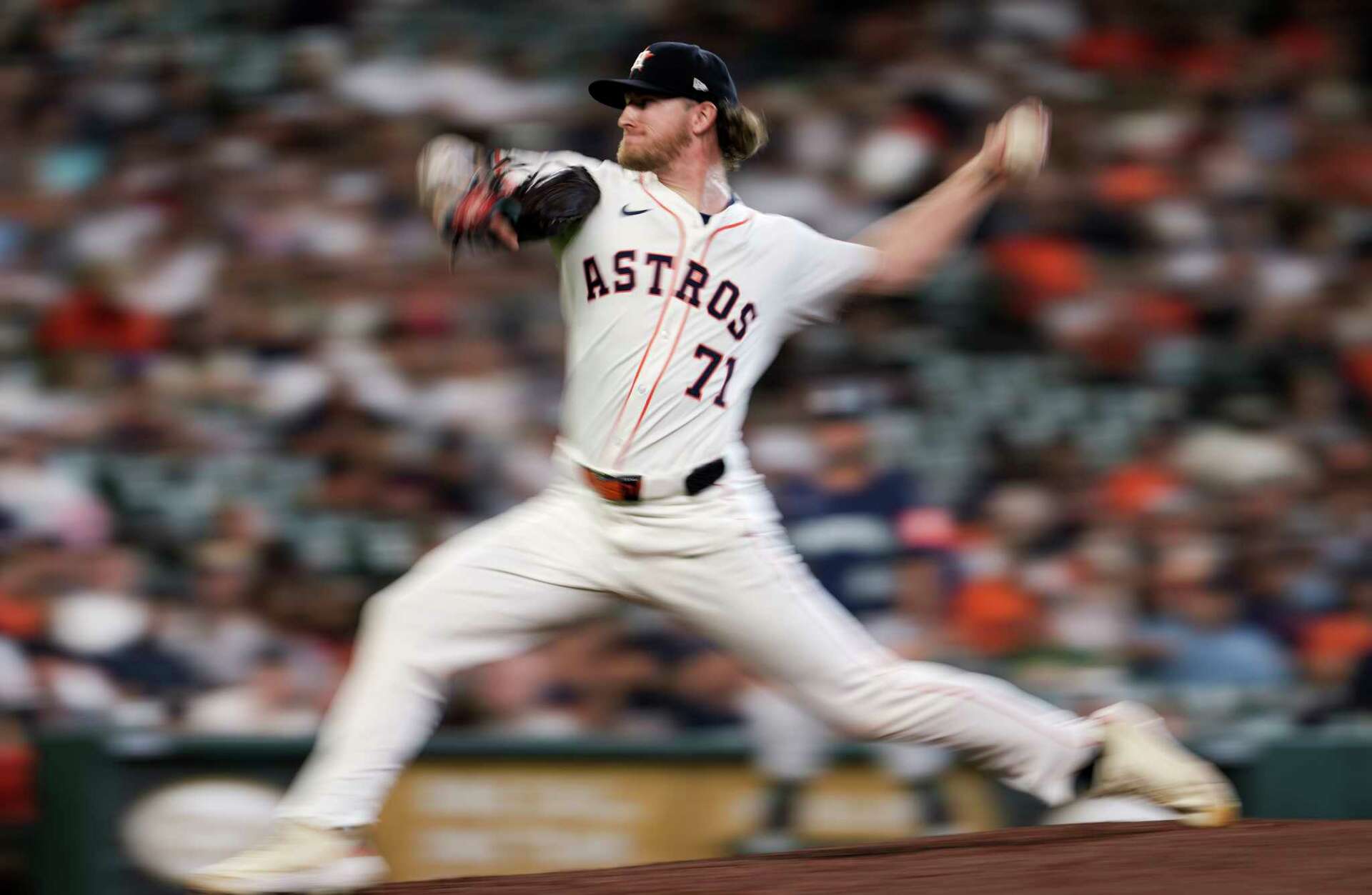 Houston Astros grind out a 2-1 win over Mariners behind Framber Valdez