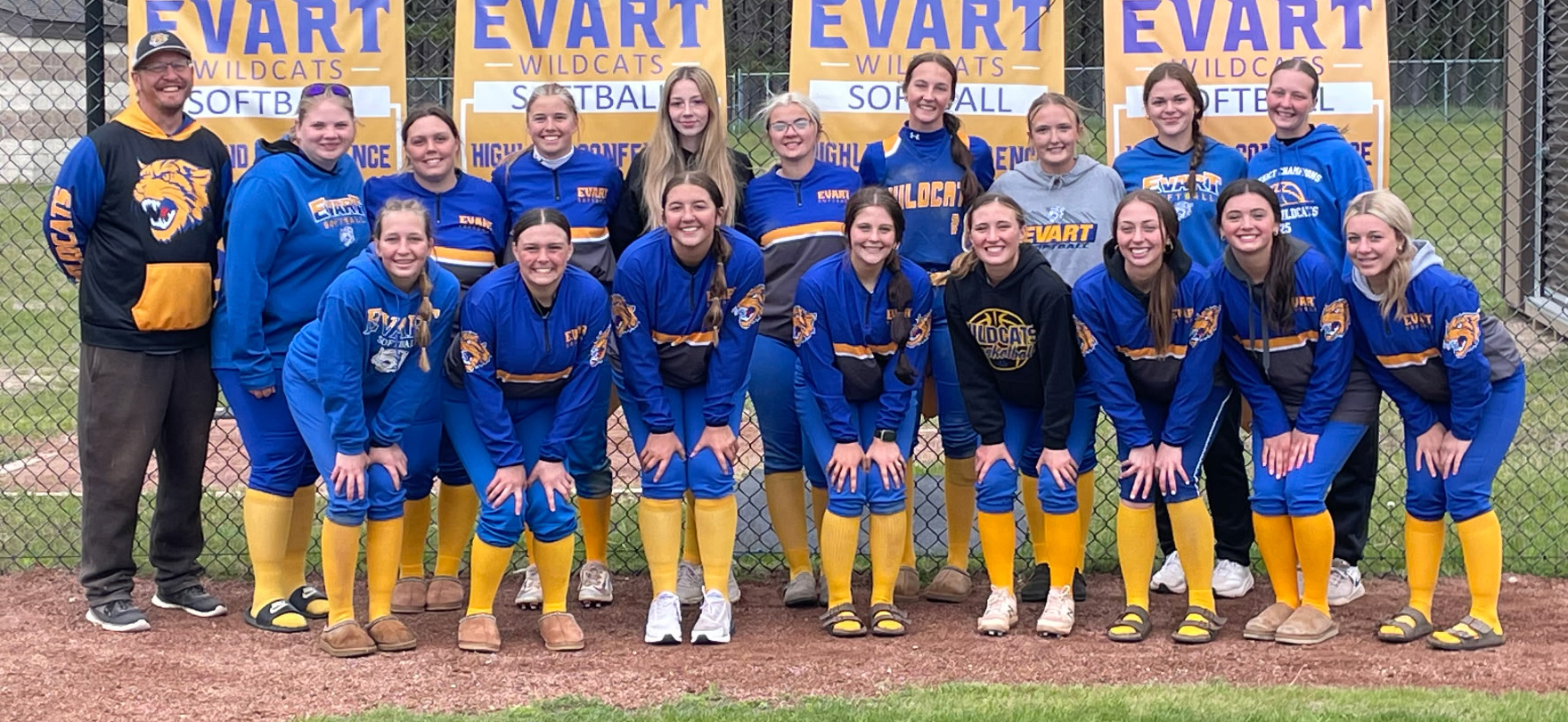 Evart wins Highland softball title outright