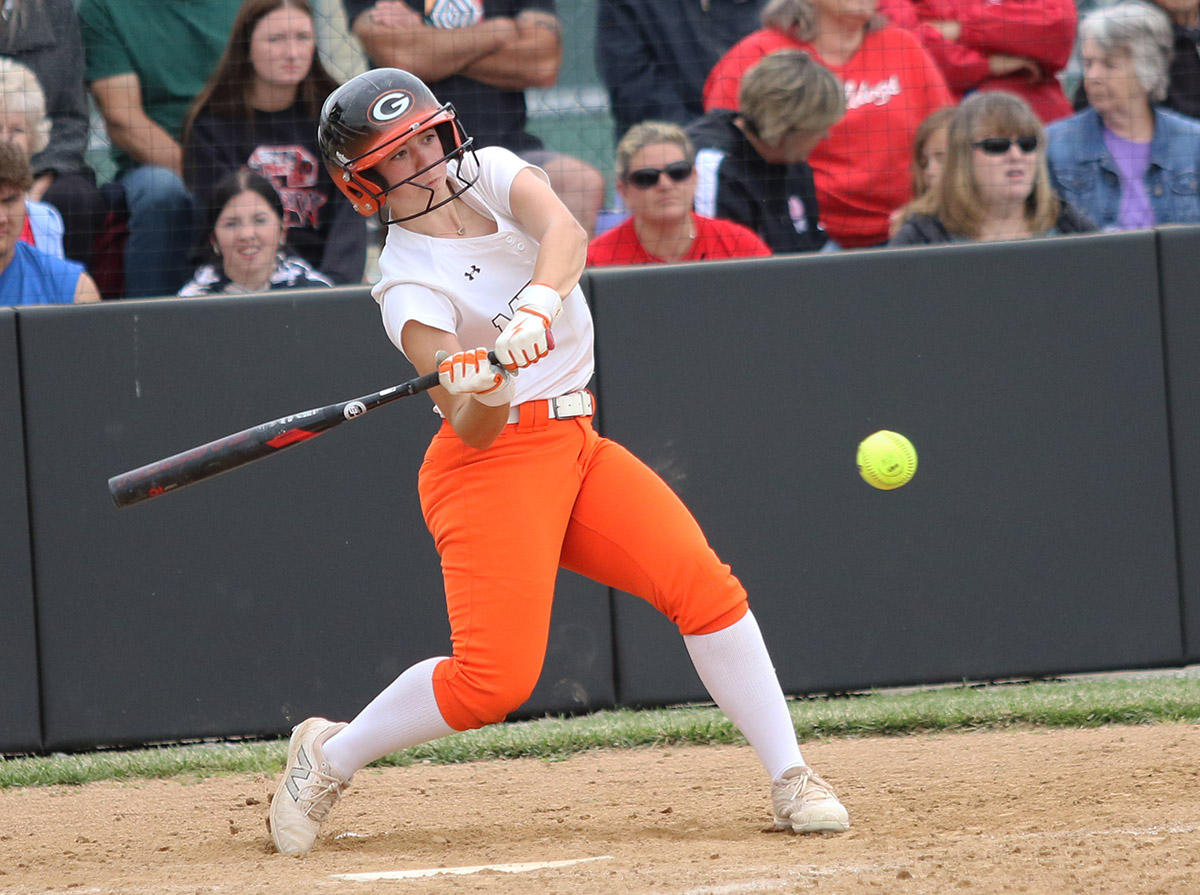 Gillespie leads from start to finish, denies Dogs first regional title