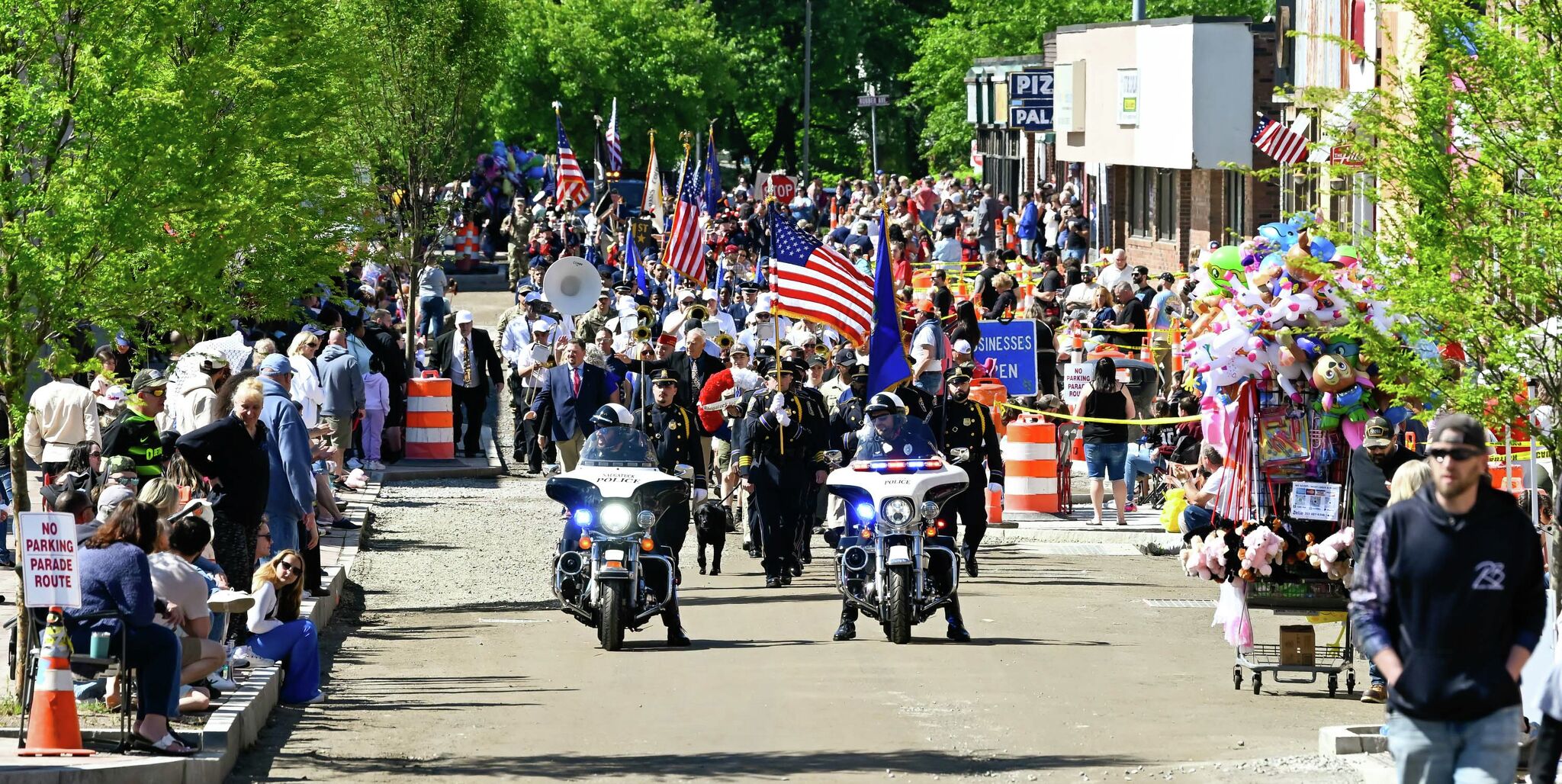 A full look ahead at Connecticut's Memorial Day weekend weather