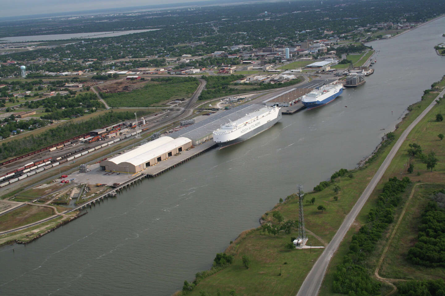 Sabine Pass to Galveston project makes progress in Port Arthur, Orange