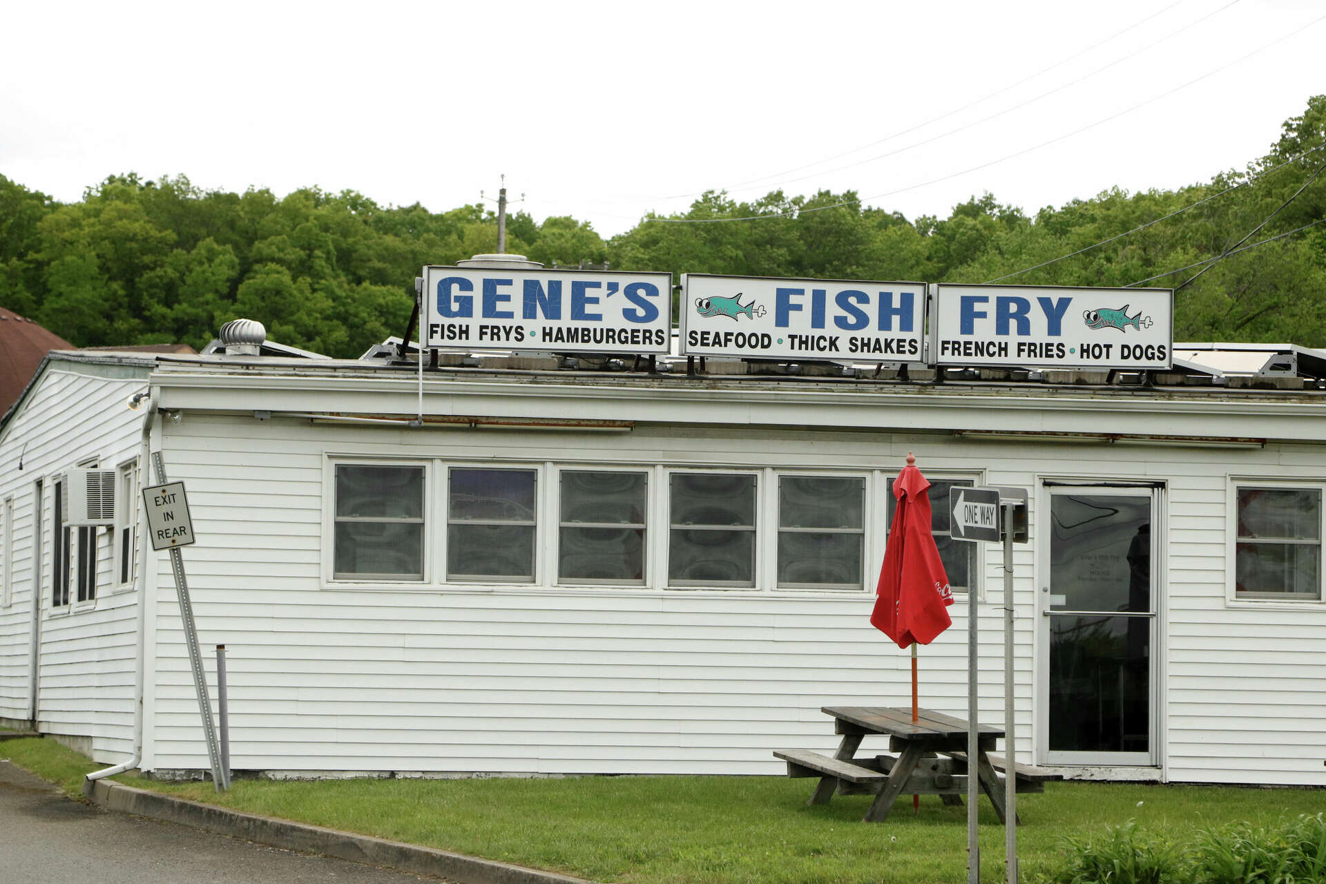 Gene’s Fish Fry named to New York registry of historic businesses