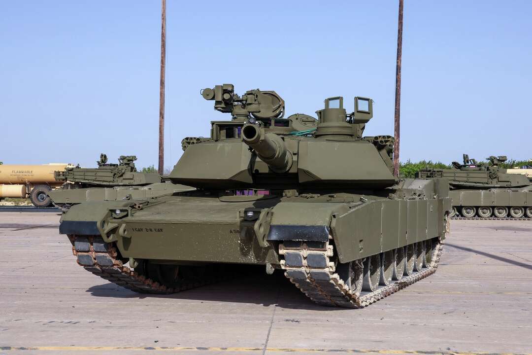 Tanks, artillery head from Texas to Washington for Army parade