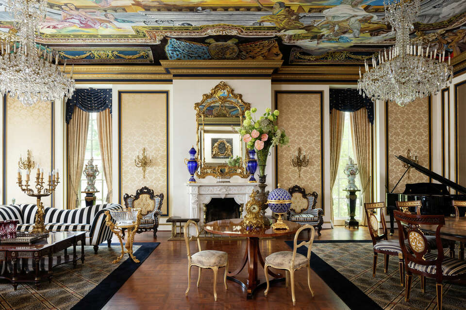 Houston mansion tied to notorious murder saga relisted at $5.2M