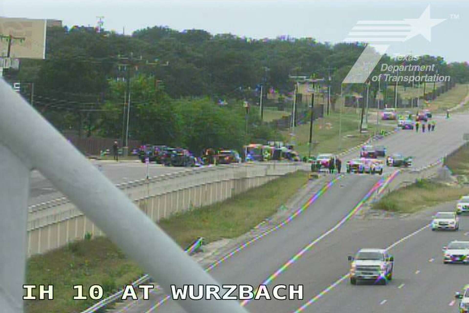 Deadly, fiery crash shuts San Antonio highway