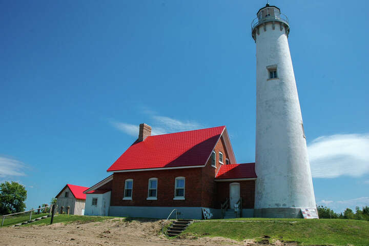 5 exciting Lake Huron lighthouses to visit this summer in 2025