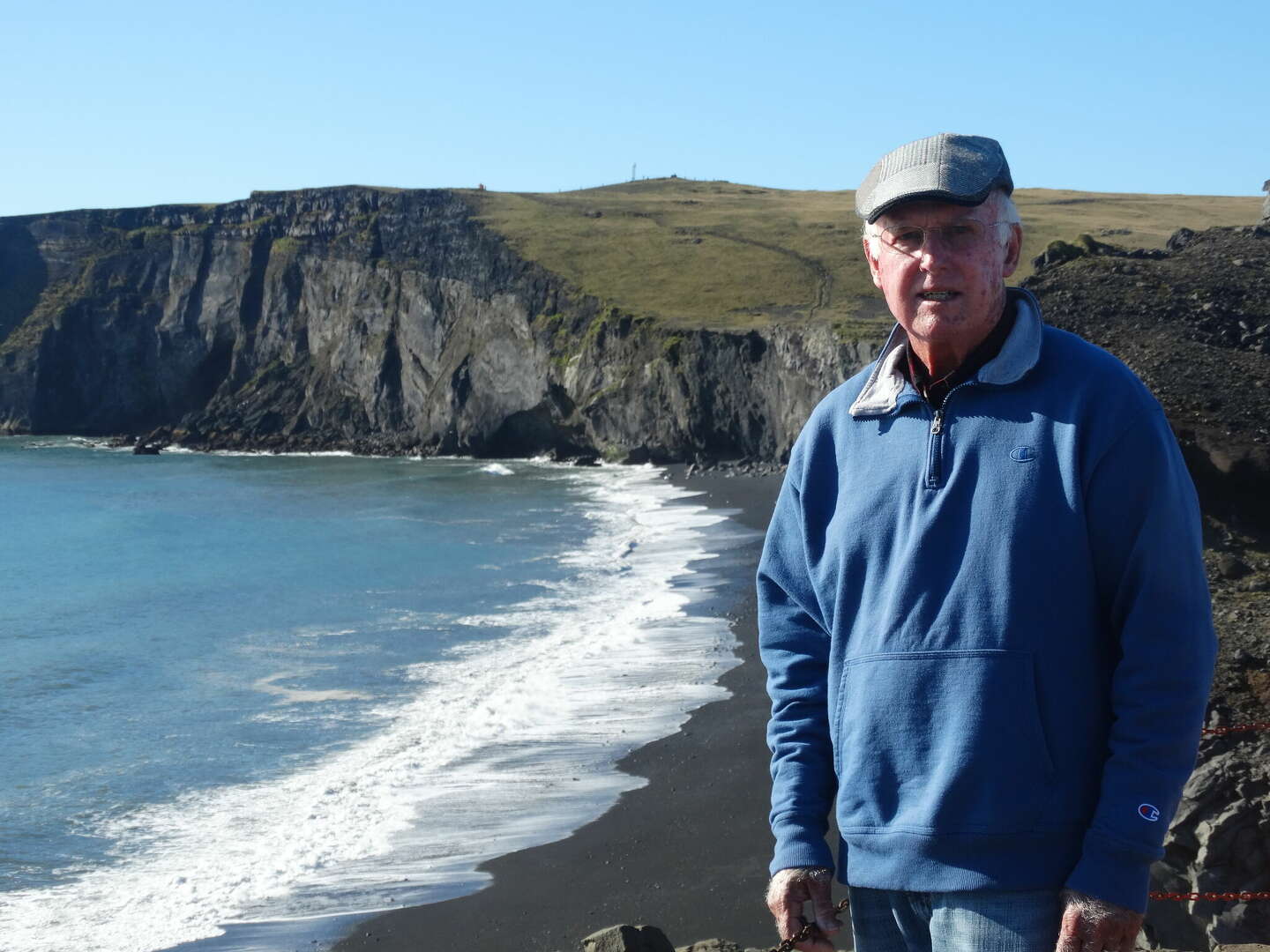 Longtime Connecticut boys and girls swimming coach John O'Connor dies