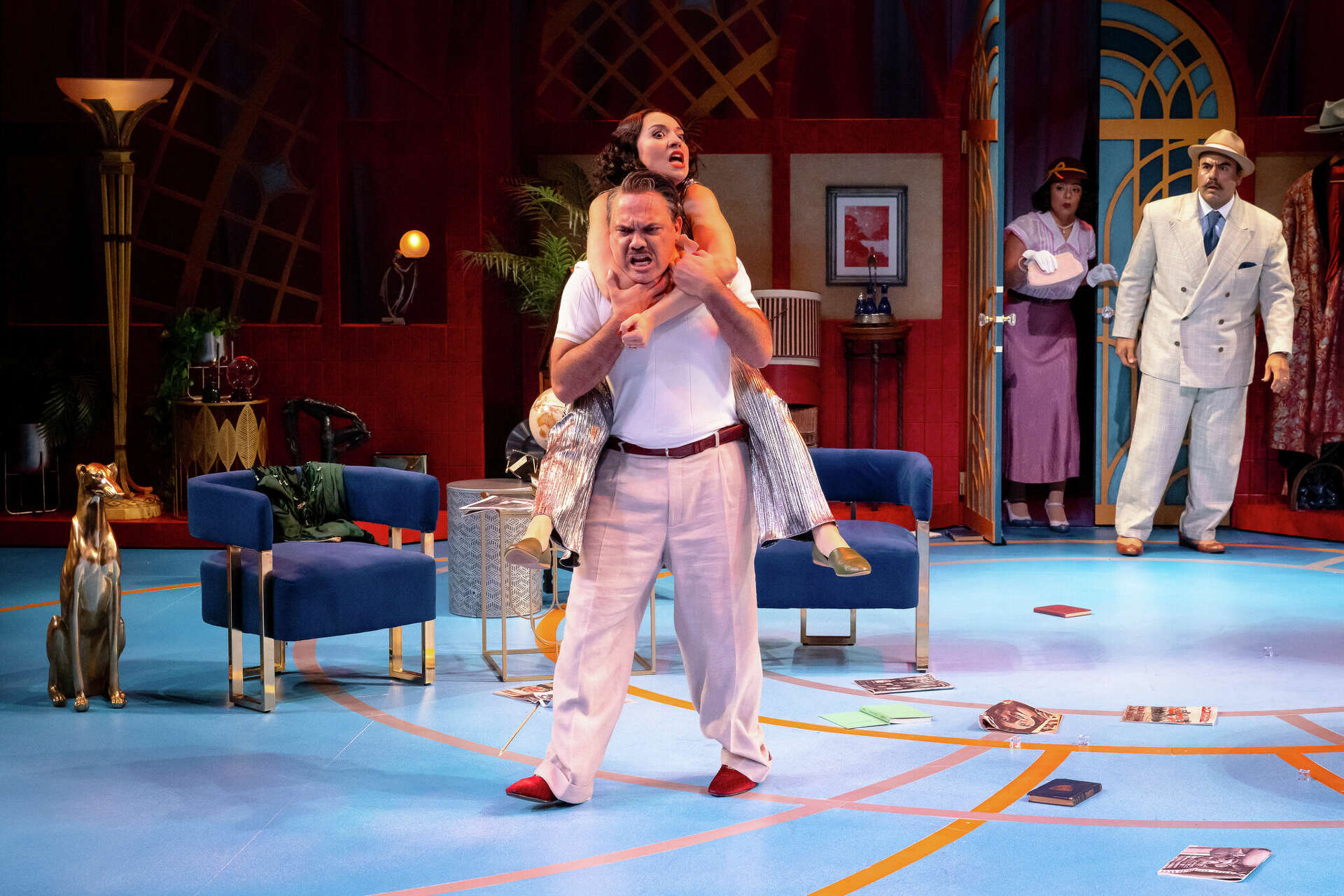 'Private Lives' at Houston’s Alley Theatre is original 'White Lotus'