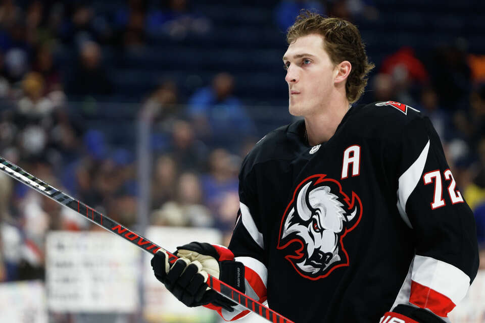 Mike Anthony: UConn's Tage Thompson made U.S. hockey history