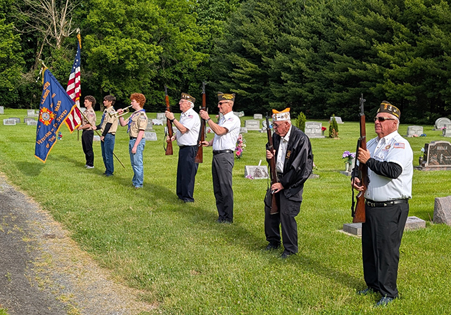 Edwardsville VFW, Scouts unite to honor veterans on Memorial Day