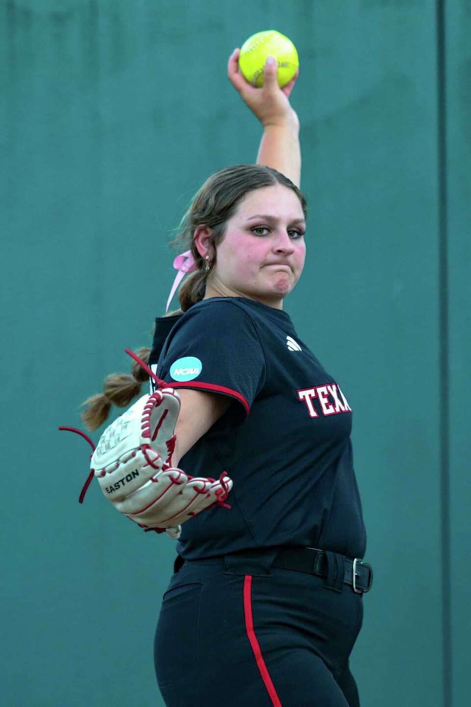 Softball College World Series: Which players are from Houston?