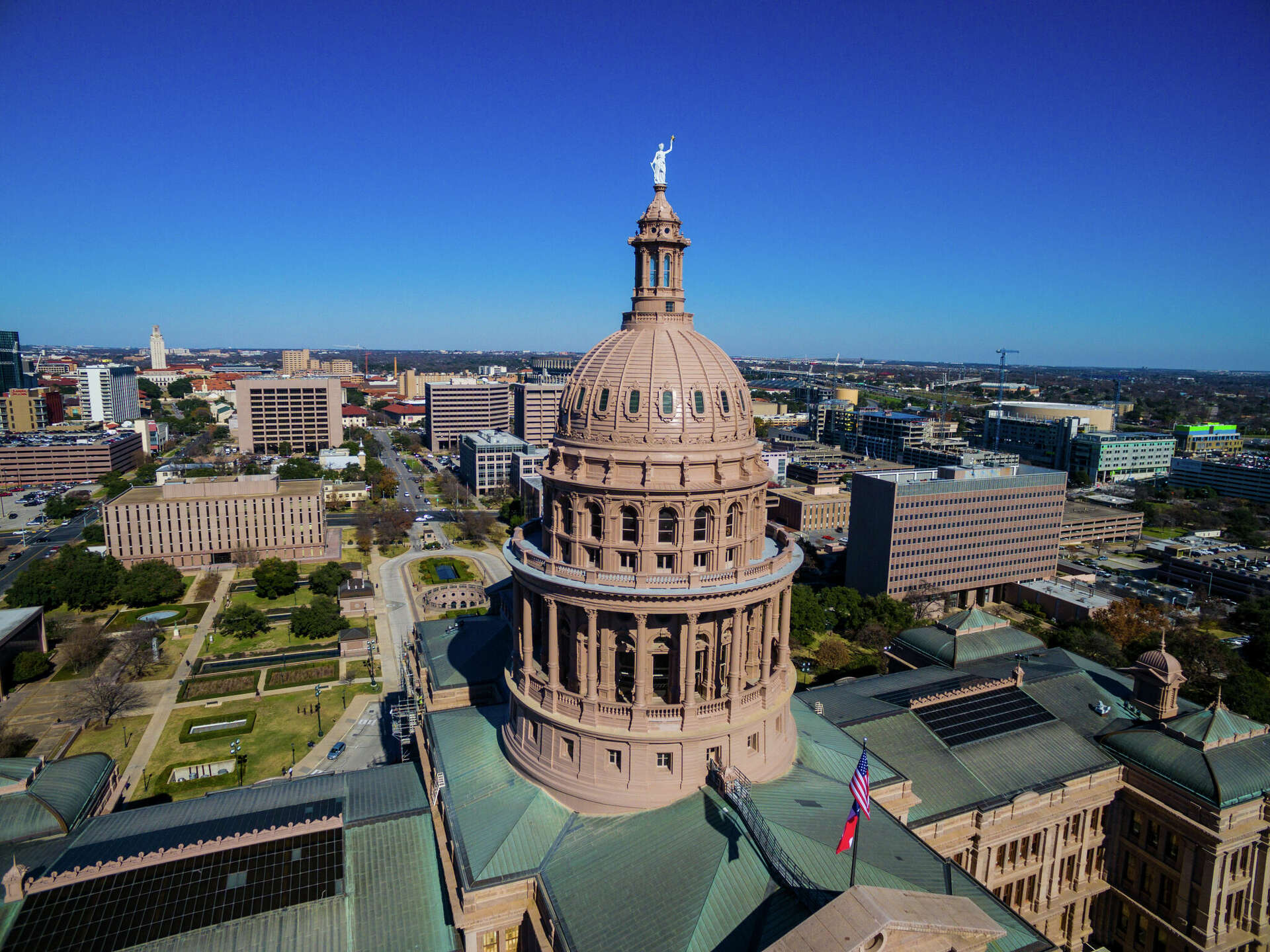 Key Texas bills passed in 2025 legislative session