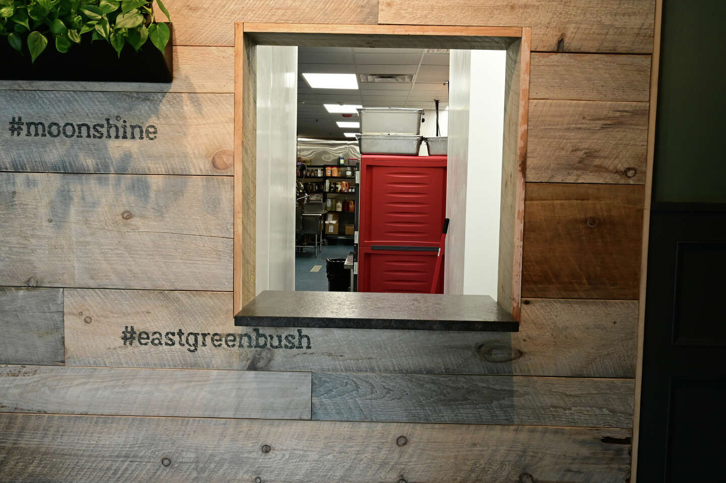 First look: Junior’s Bar & Grill opens in East Greenbush