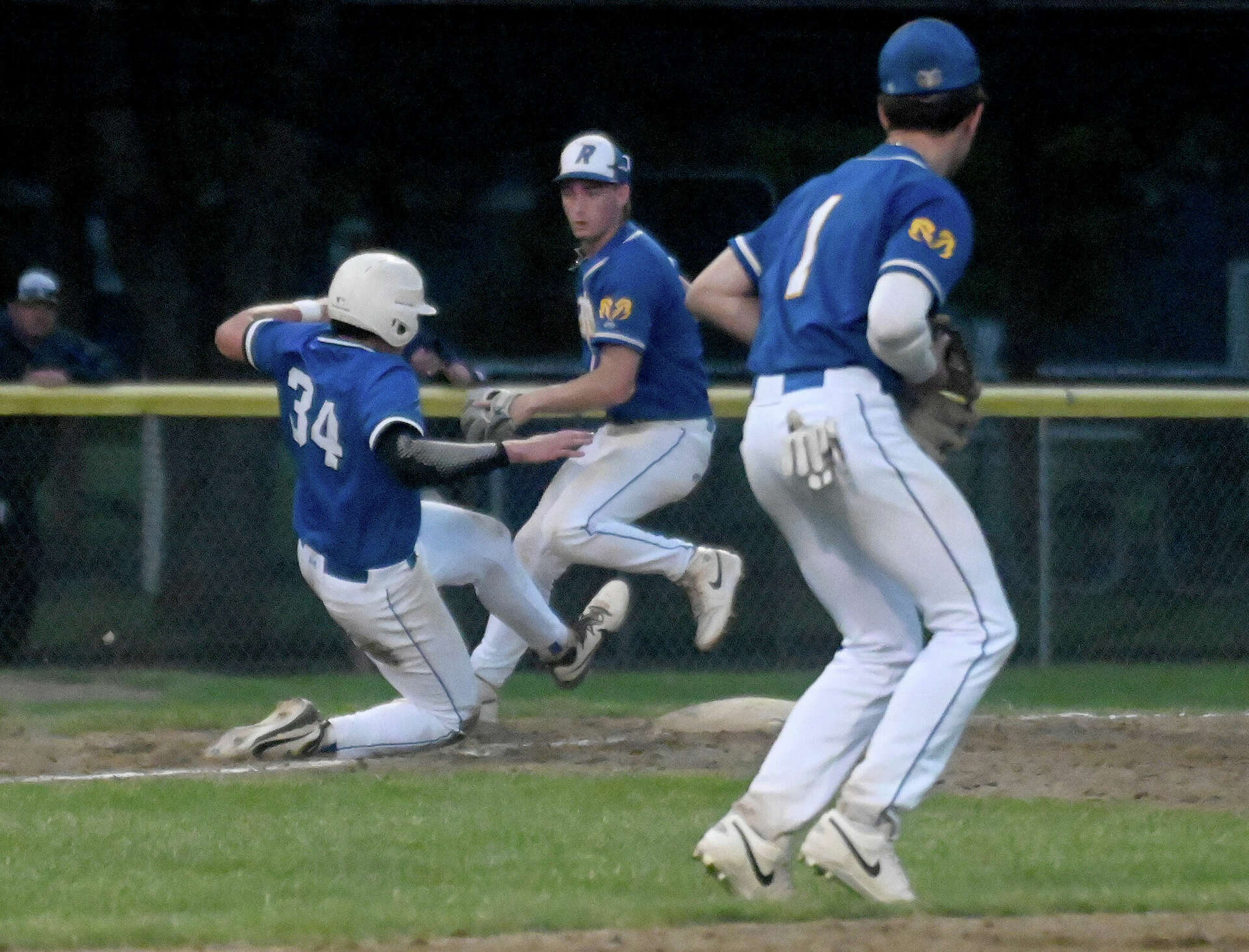 Suffield wins NCCC baseball championship with victory over Rockville
