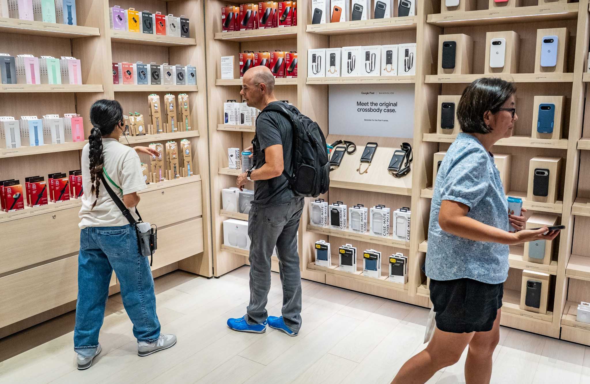 Google holds early opening for new Austin store, see photos