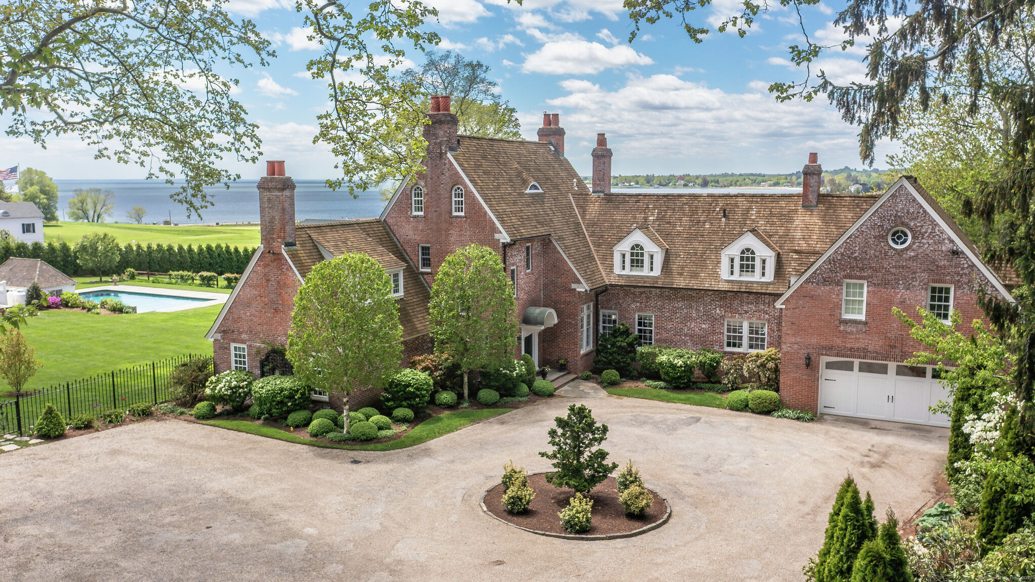 Celebration of Life and Tribute to Edna Fraser on Sunday