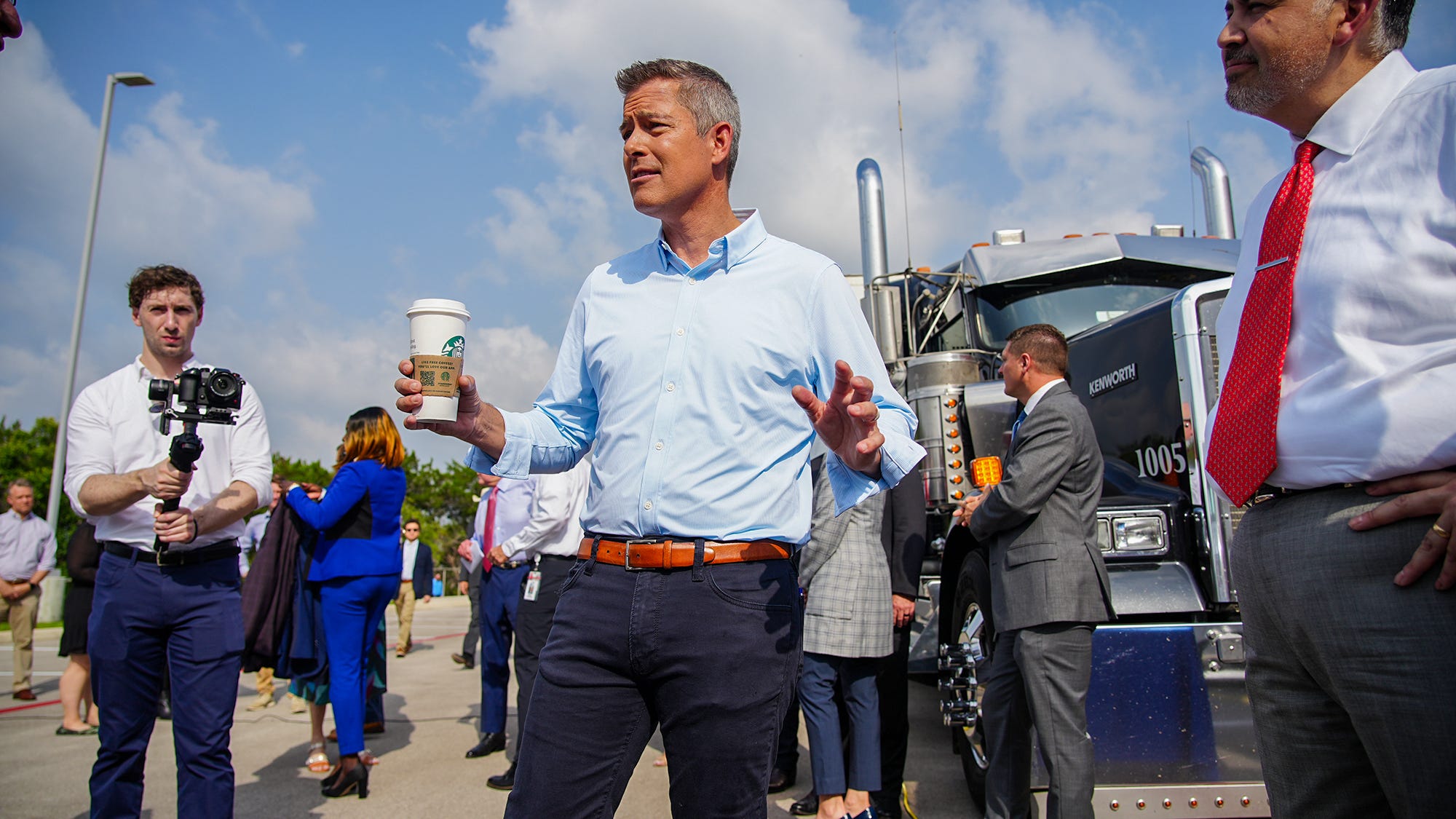 U.S. Transportation Secretary Sean Duffy visits Austin, see photos