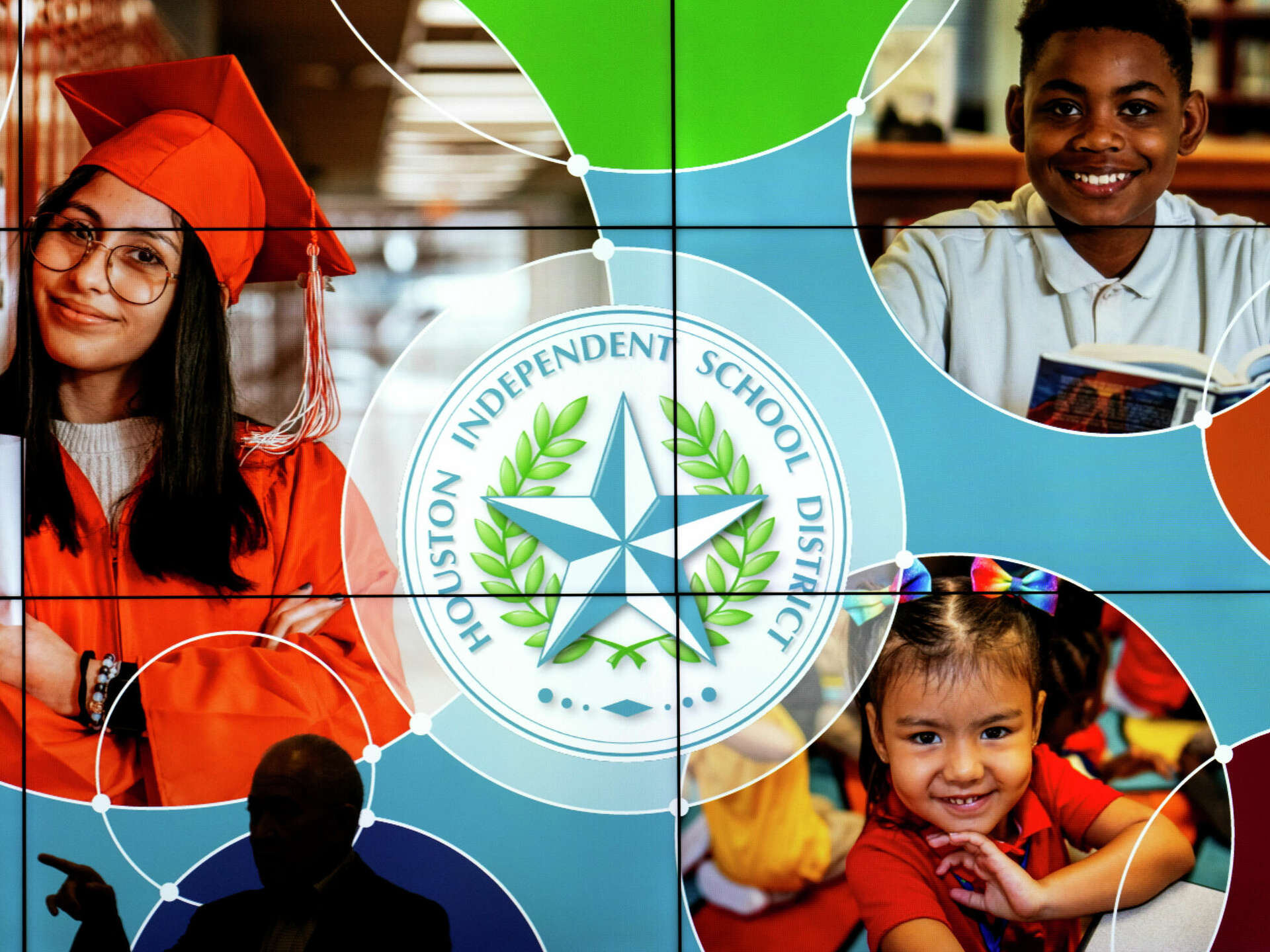 7 more Houston ISD schools announce principal changes