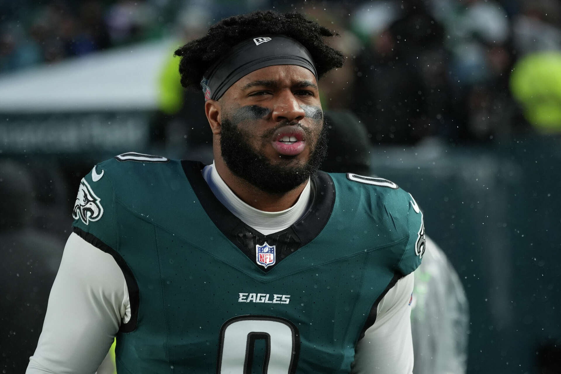 49ers trade for Eagles’ Bryce Huff to shore up defensive line