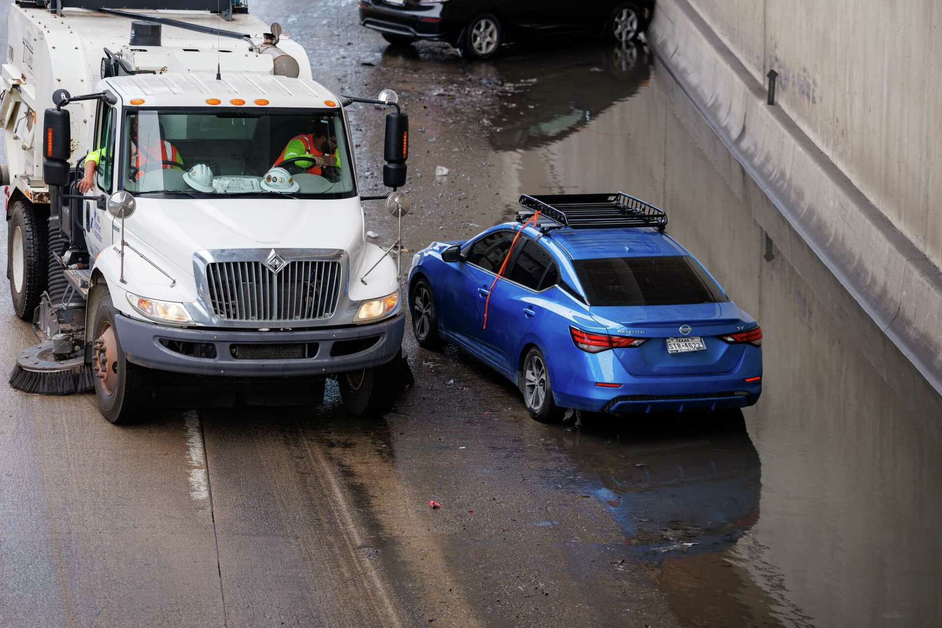 San Antonio flooding, high water rescues amid rampant rainfall