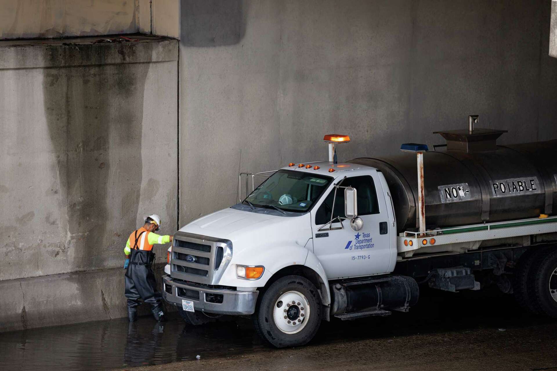 San Antonio flooding, high water rescues amid rampant rainfall