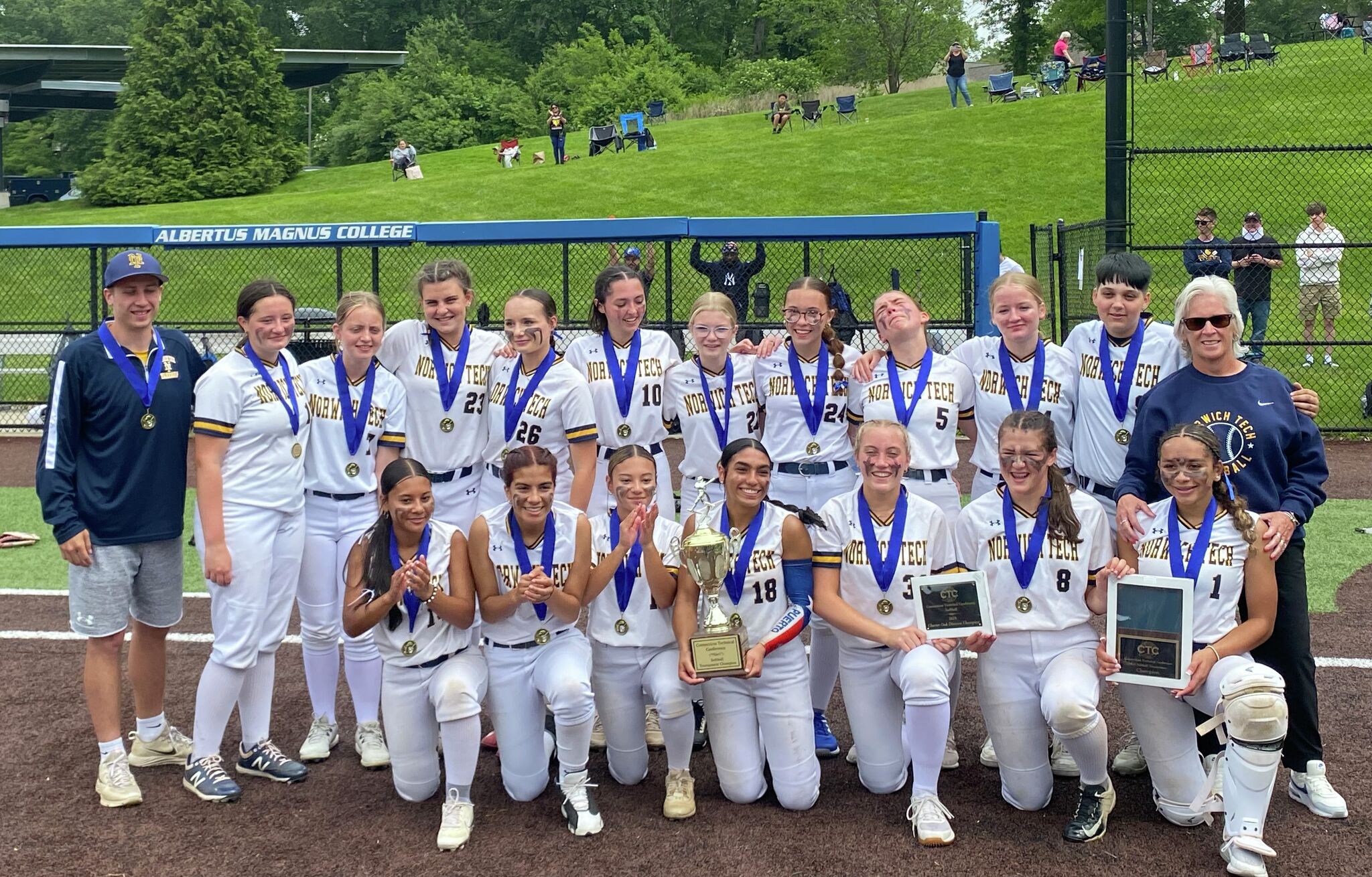 Norwich Tech softball defeats O'Brien Tech for CTC tournament title