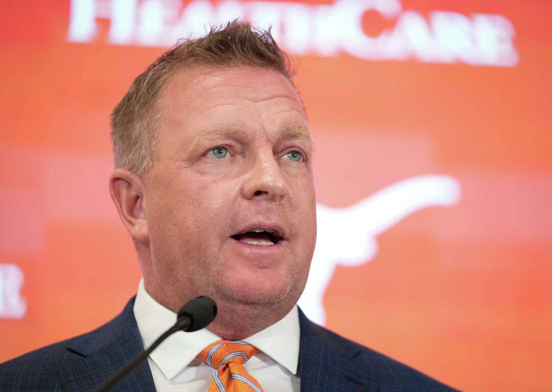 Jalin Flores slugs 9th-inning grand slam as Texas baseball comes back ...