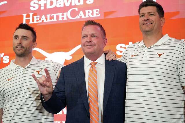 Texas baseball comes from behind to beat Georgia, take key SEC series ...