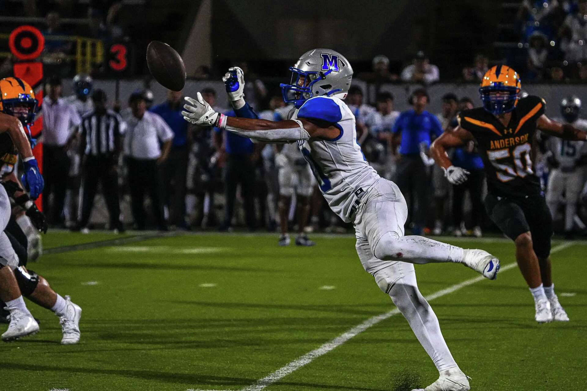 UIL football playoffs 2024: Discount code for watching Texas high ...