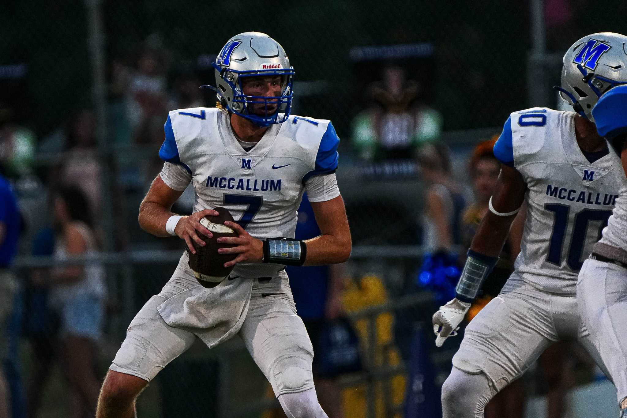 McCallum quarterback Luke Dunham wins weekly Class 5A state honor
