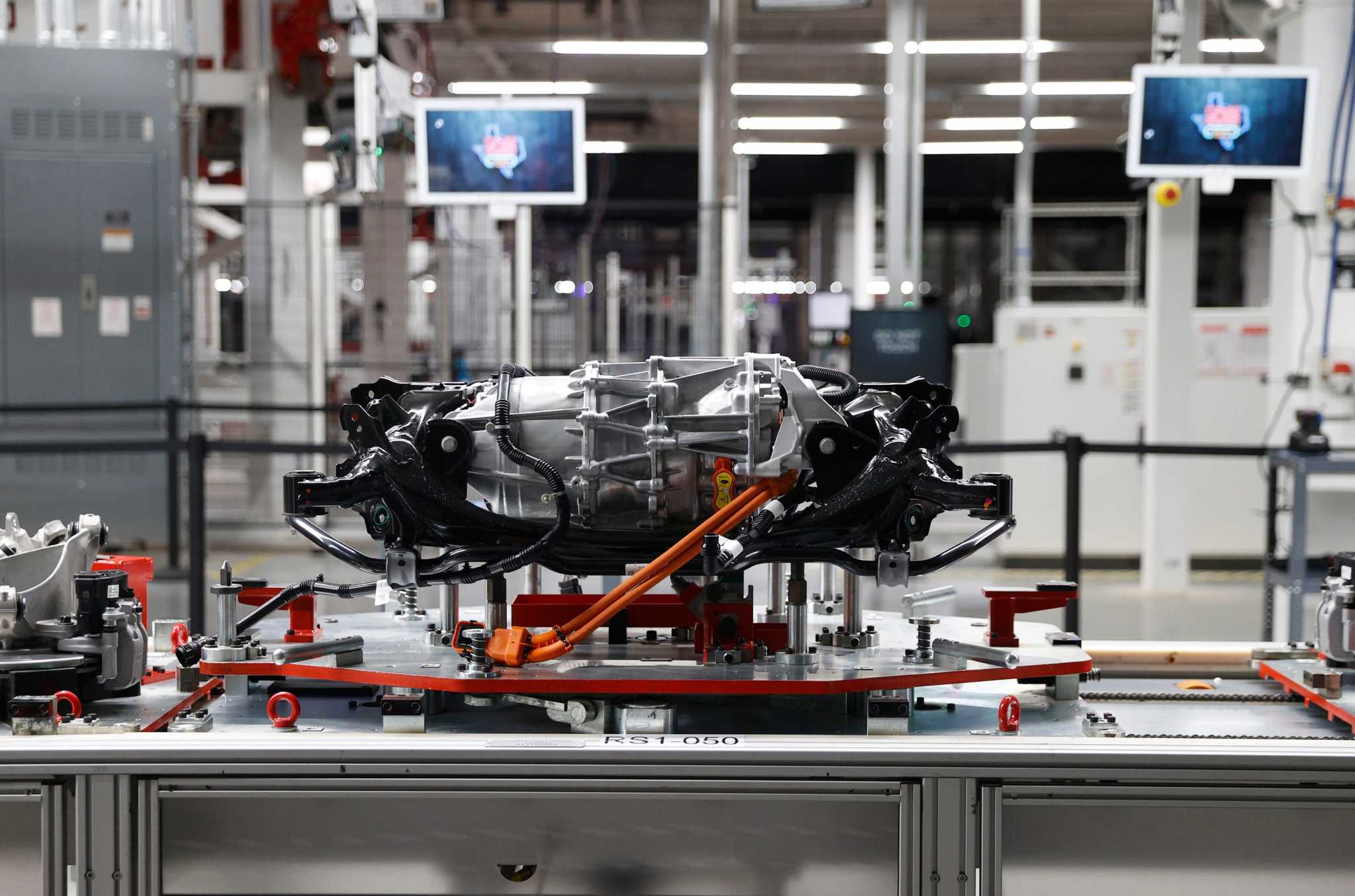 New Tesla probe looks at Actually Smart Summon feature