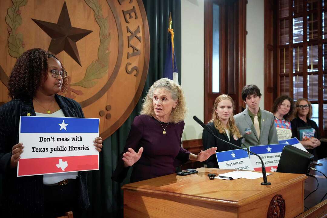 Texas House passes school library restriction bill