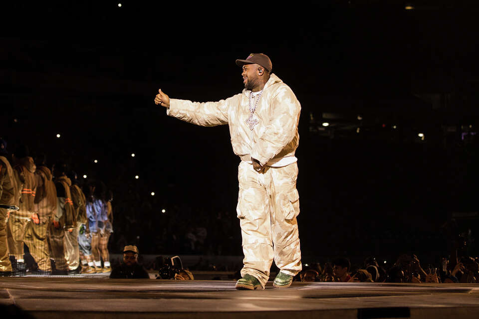 Kendrick Lamar's SF show gives ominous nod to legal feud with Drake