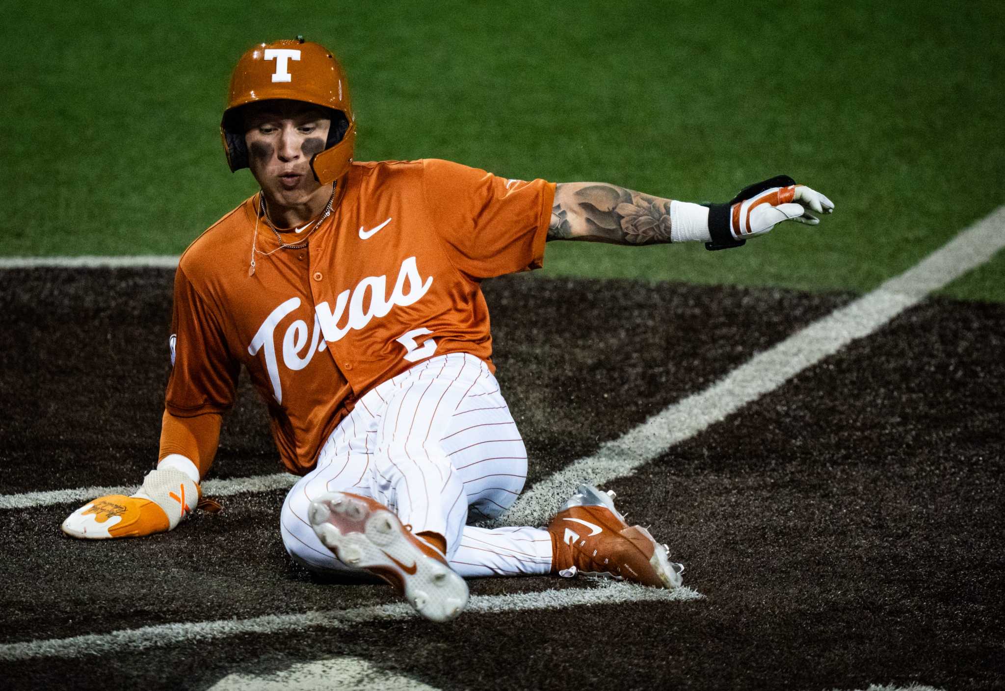 Texas baseball blows out Texas Tech after Red Raiders' 'run rule' comment