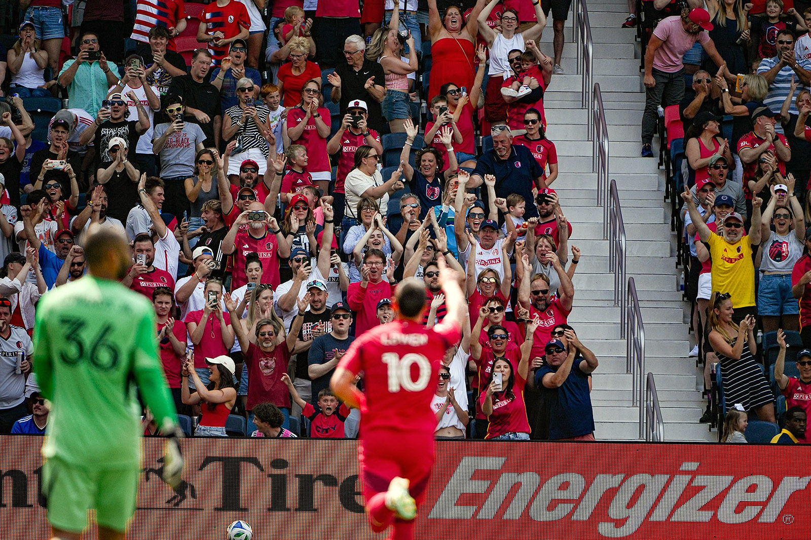 Lowen’s late penalty gives St. Louis City SC win in Critchley’s debut