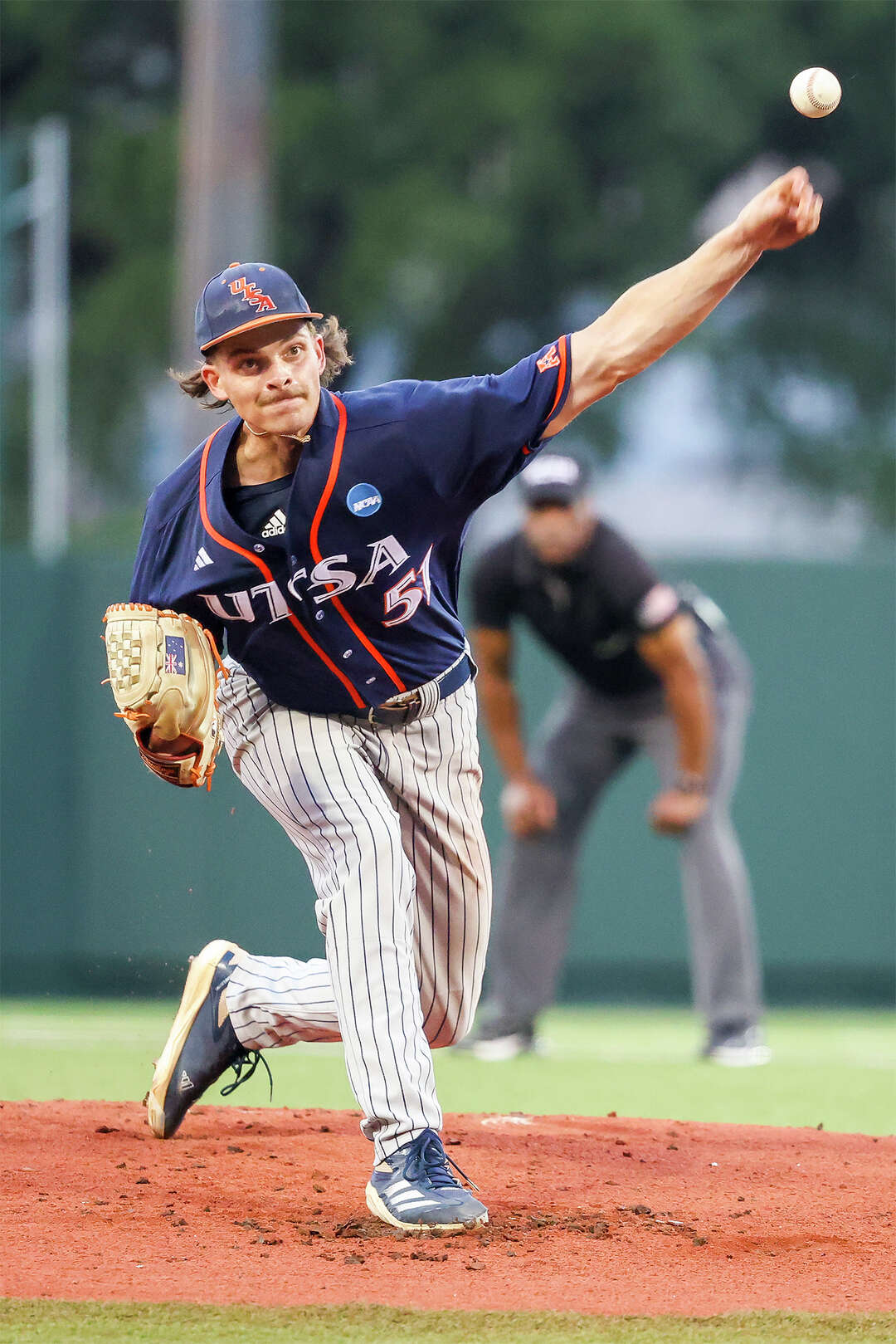 UTSA baseball beats Texas, sits one win from first super regional