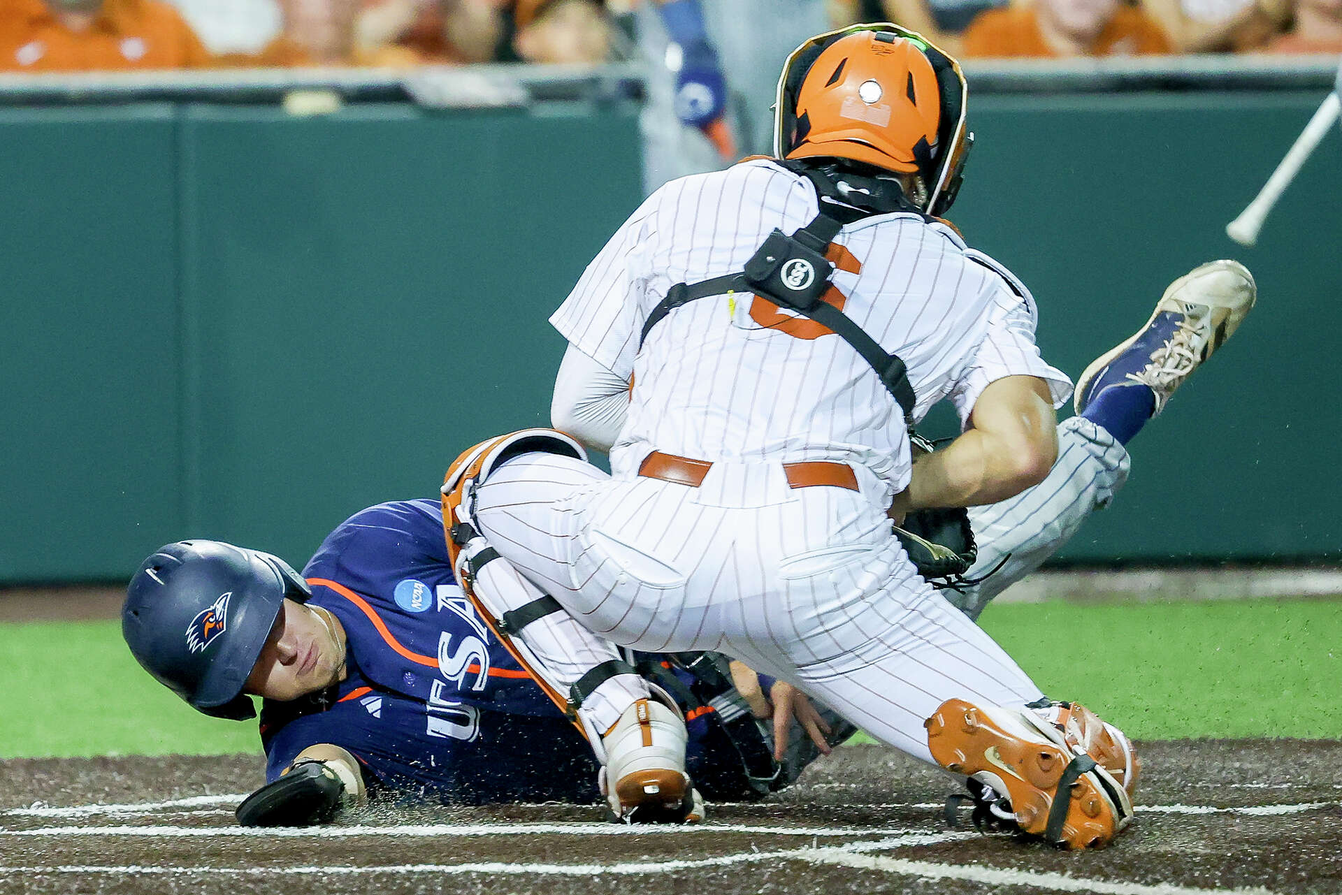 UTSA baseball beats Texas, sits one win from first super regional
