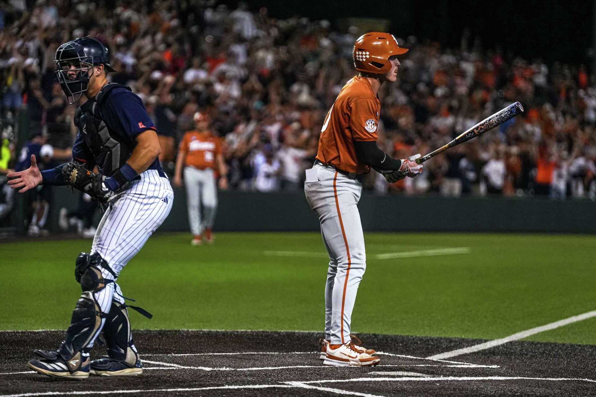 Texas' baseball season ends with upset loss to UTSA in Austin regional
