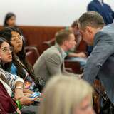 LeAnn Rimes' teeth fall out mid-performance during Washington concert