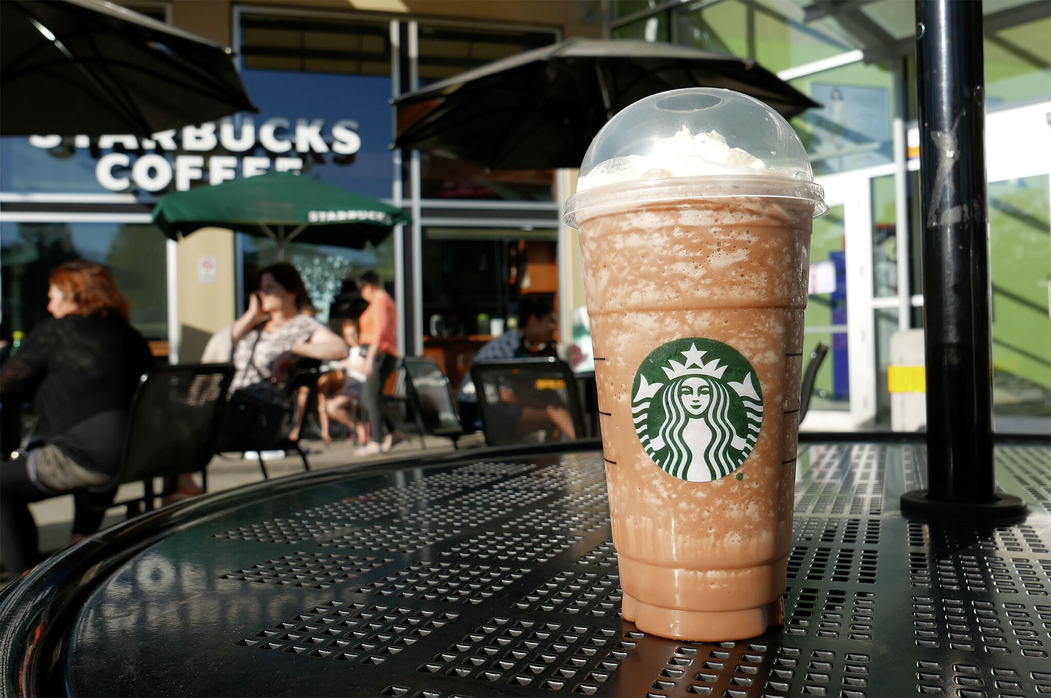 Starbucks seeks content creators for global coffee tour