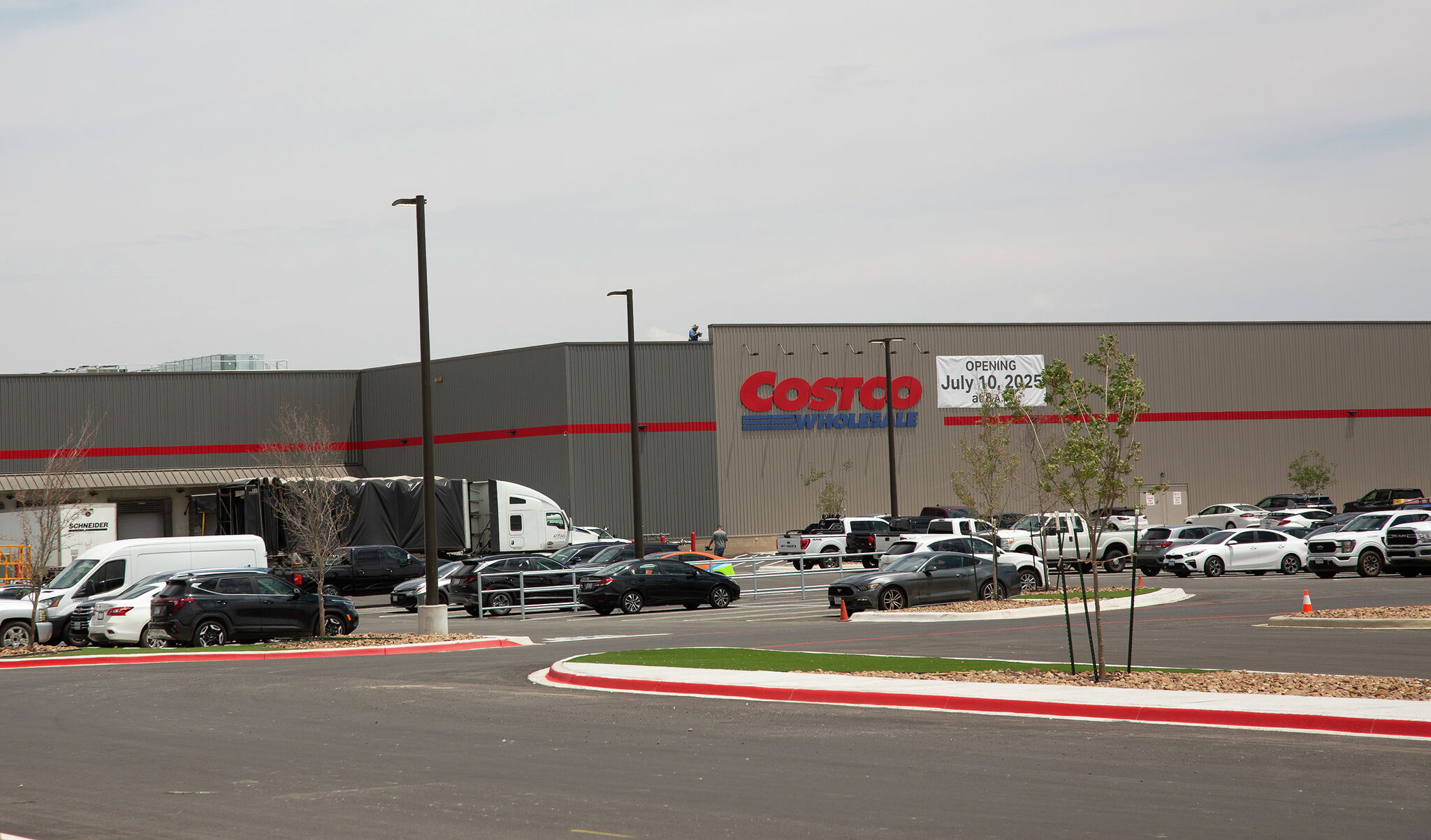 Costco announces official opening day in Midland
