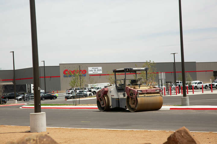 Costco announces official opening day in Midland